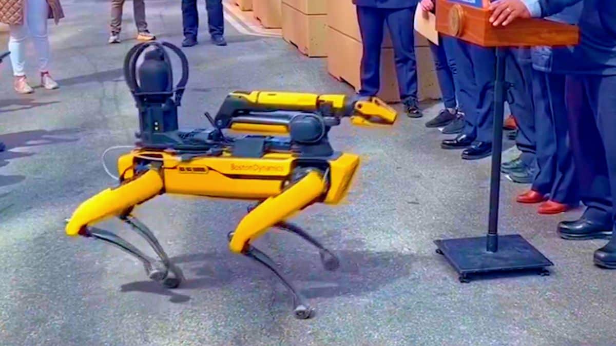 New York City Rolls Out Robot Police Dog, GPS Tracker, and Security ...