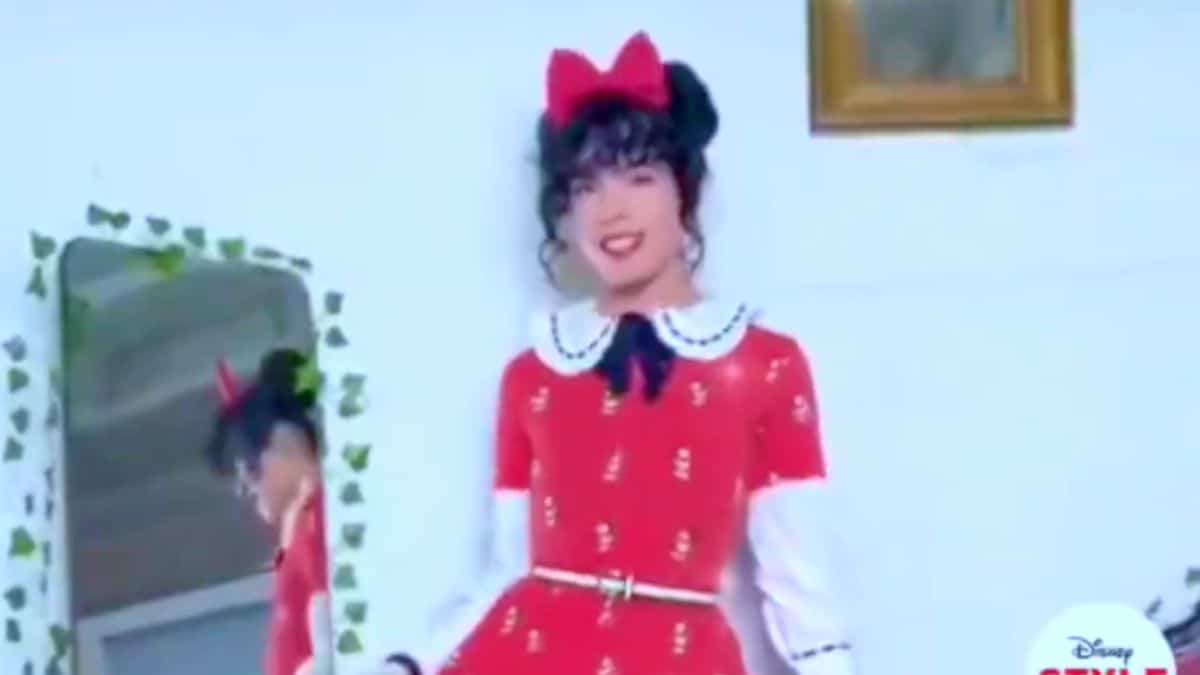 Disney Uses 'Gender Fluid' TikTok Influencer to Model Minnie Mouse ...