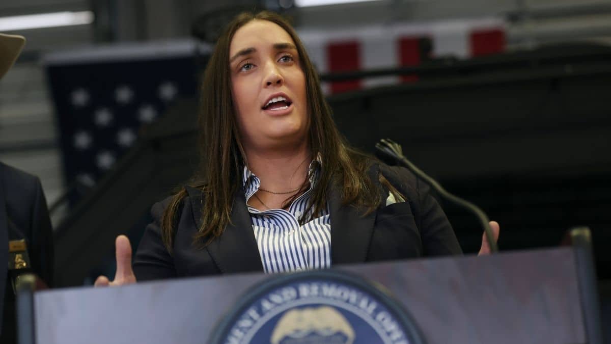 ICE Official Departs to Run for Congress