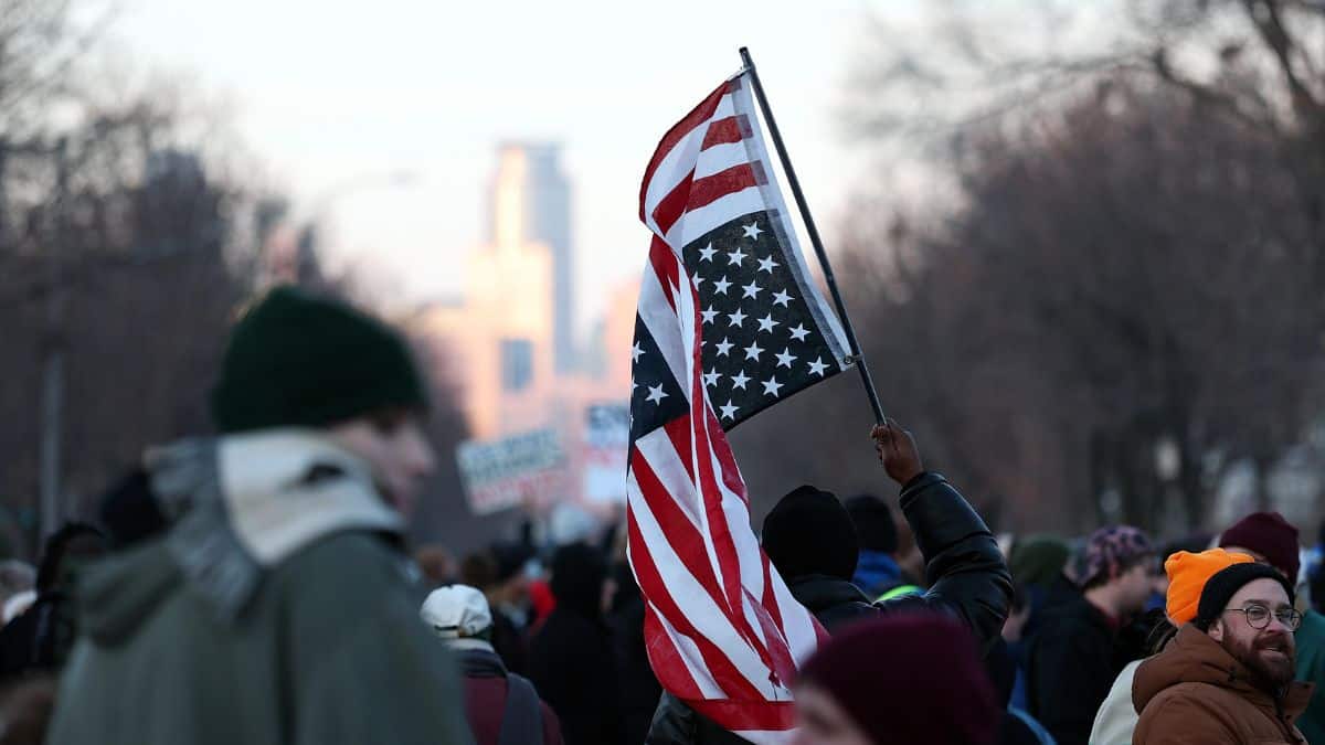 Minneapolis Unrest Triggers Germany’s Stark U.S. Travel Warning